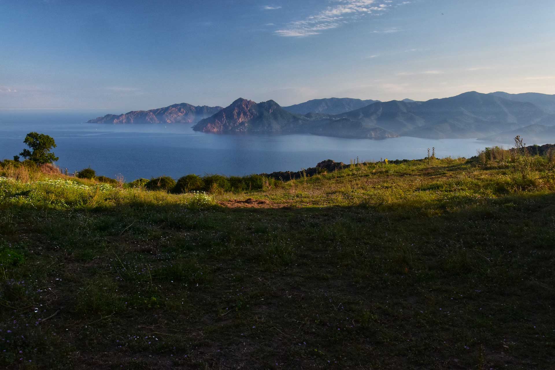 Le village de Piana en Corse et ses Calanques, un incontournable